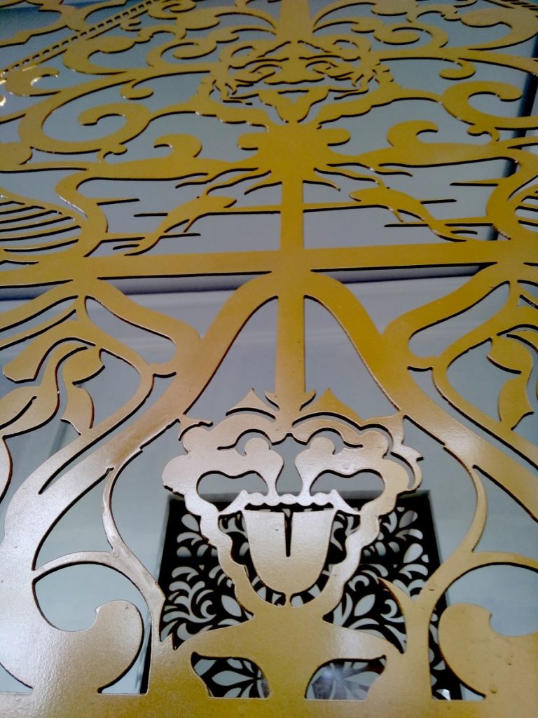 Partisi Ruang – Room Divider – Plasma Cutting – Spectra